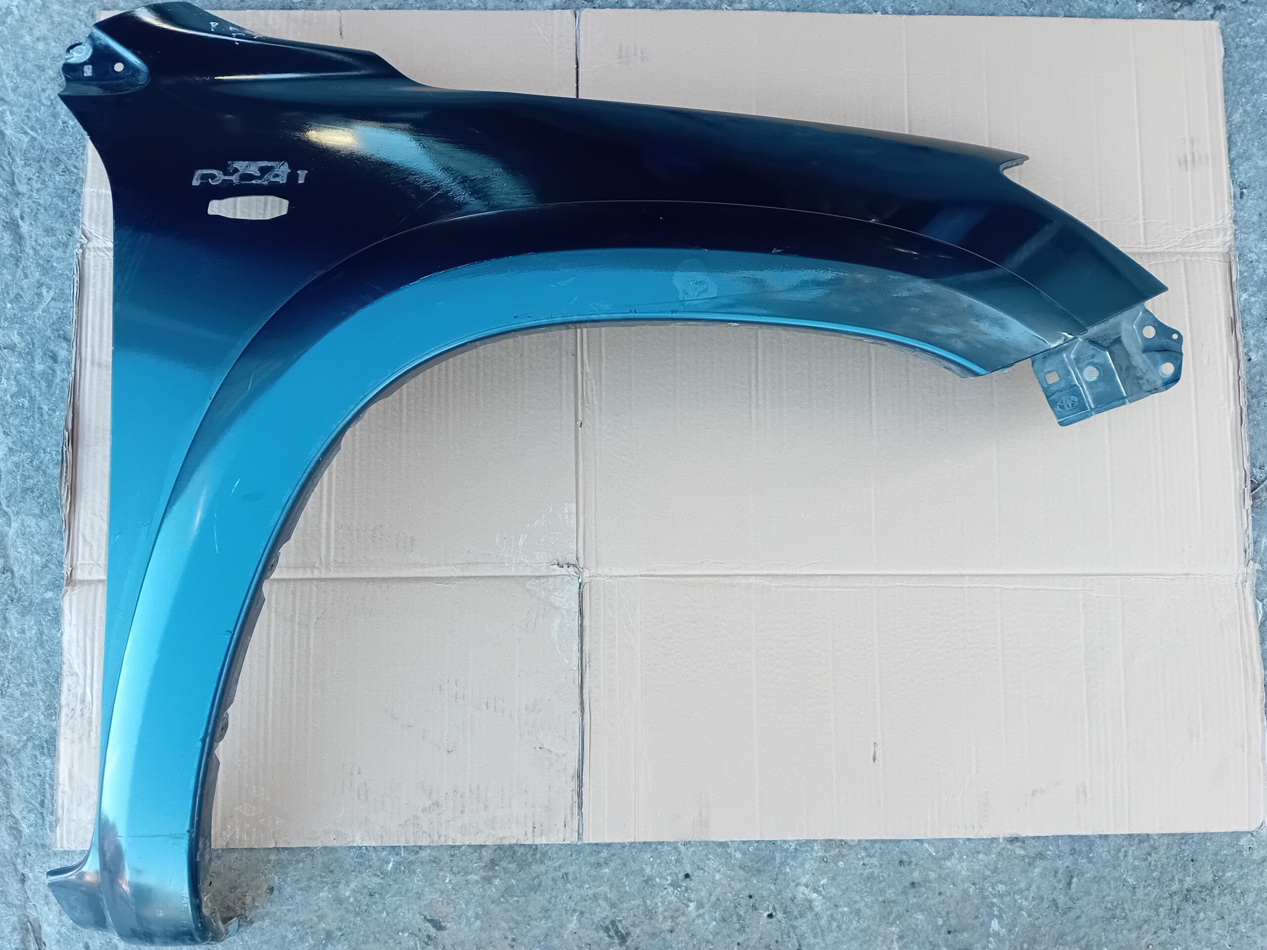 Parafango anteriore destro Toyota Rav 4 2006> - Auto Ricambi Doc