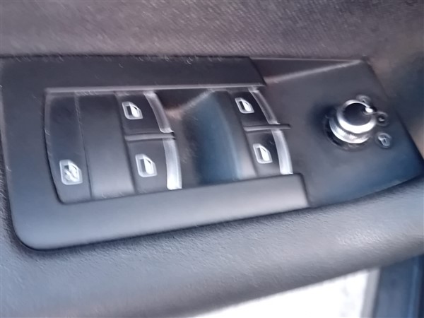 Comandi pulsantiera alza vetri Audi A3 2011 - Auto Ricambi Doc